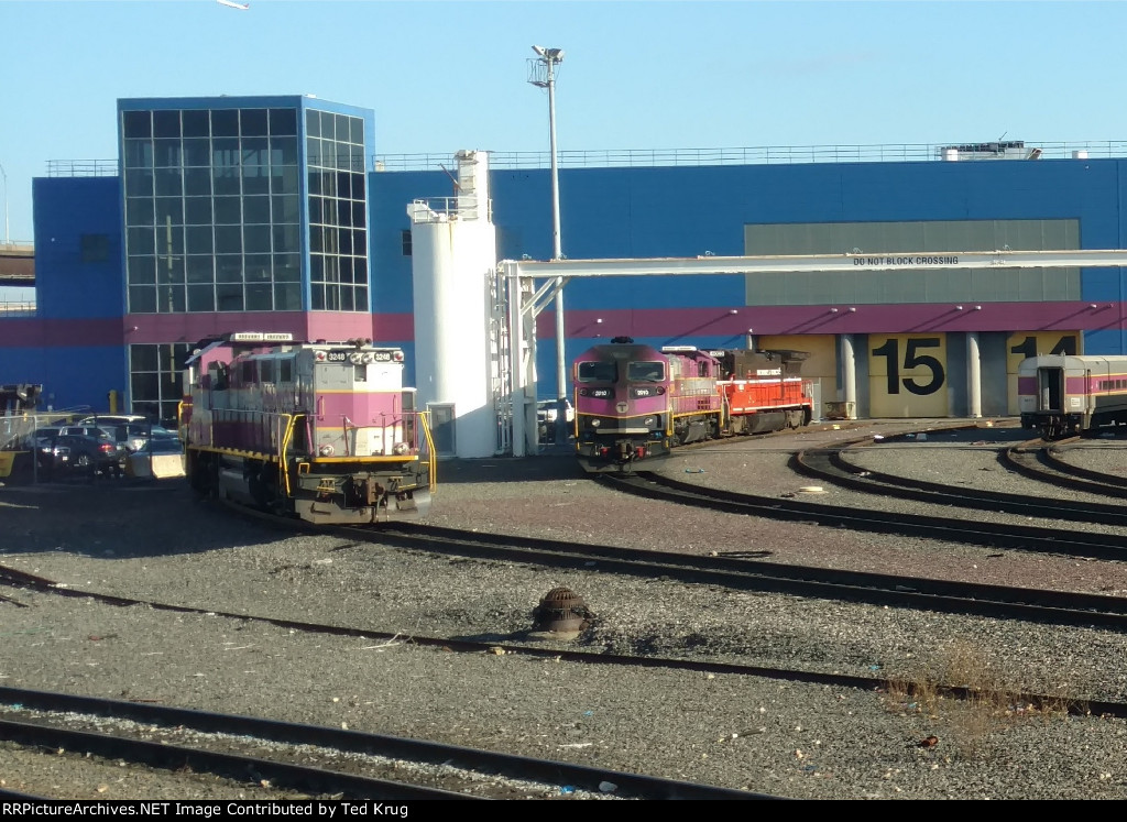 MBTA 3248, MBTA 2010, MBTA 3249 & PW 4003